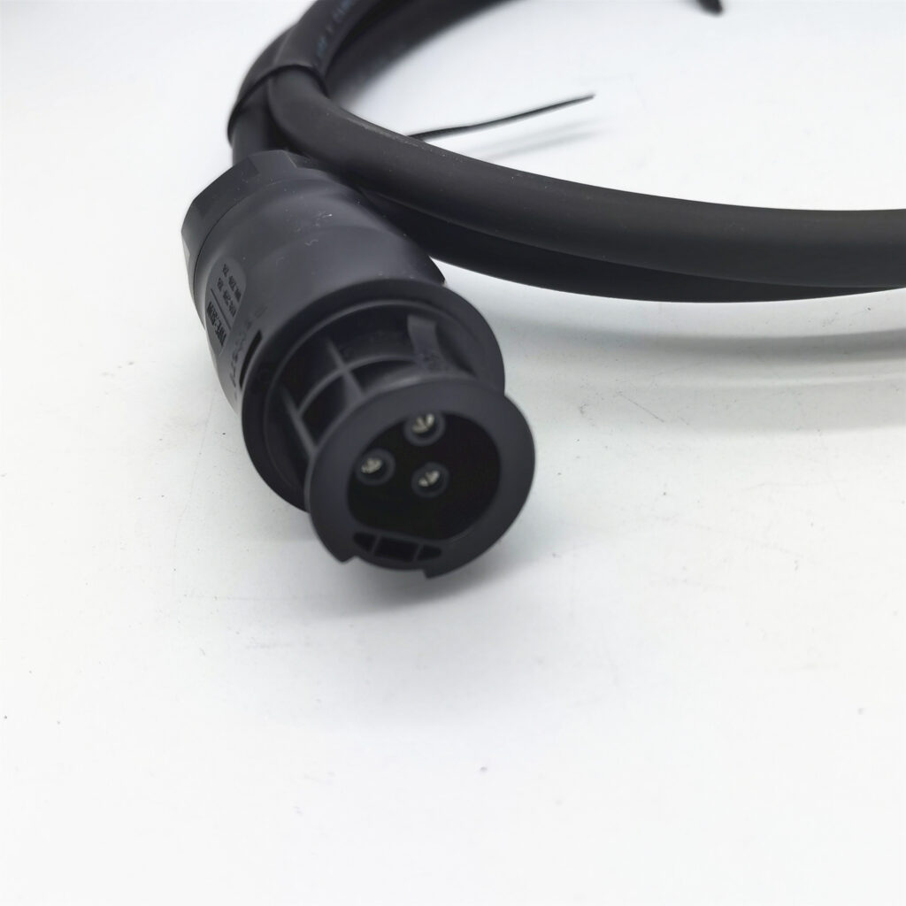 Anschlusskabel Balkonkraftwerk Betteri BC01 / Schuko | ökostromhelden.de